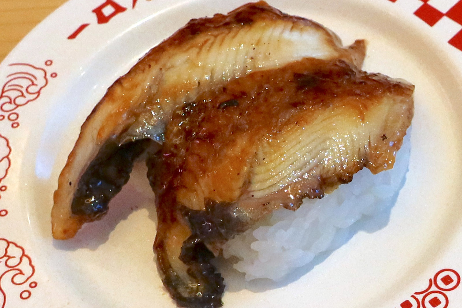 夏バテ前に「スシロー」で鰻！ 西日本限定 鰻＋出汁とろろ炙り＆倍切り！うなぎの蒲焼き | 沖縄ランチブログZ